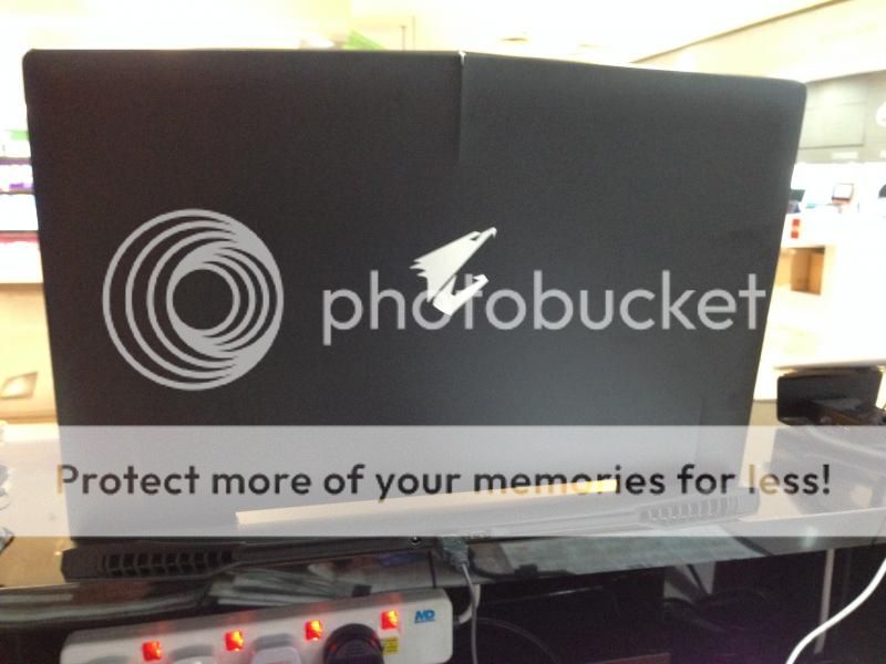 Gigabyte AORUS X7V2 GTX860M SLI DUAL GRAPHICS