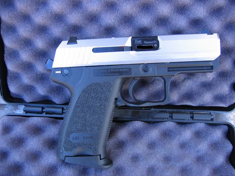 HK USP 9mm compact (stainless) with lots of accessories | BladeForums.com